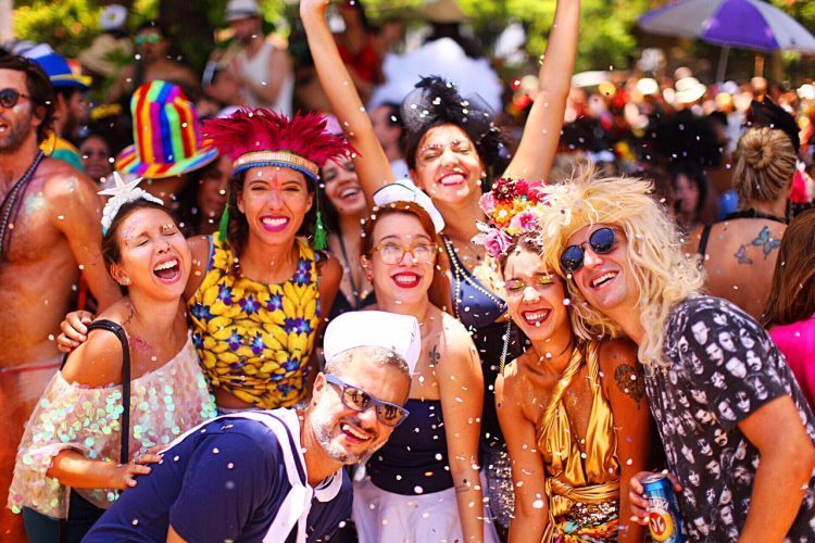 Carnaval: Cuidados que todos devem ter nos dias de folia