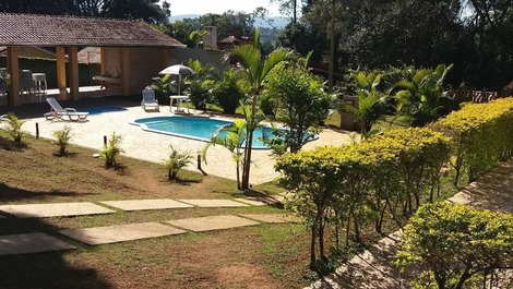🏠 Aluguel de Temporada em Caucaia do Alto - Cotia